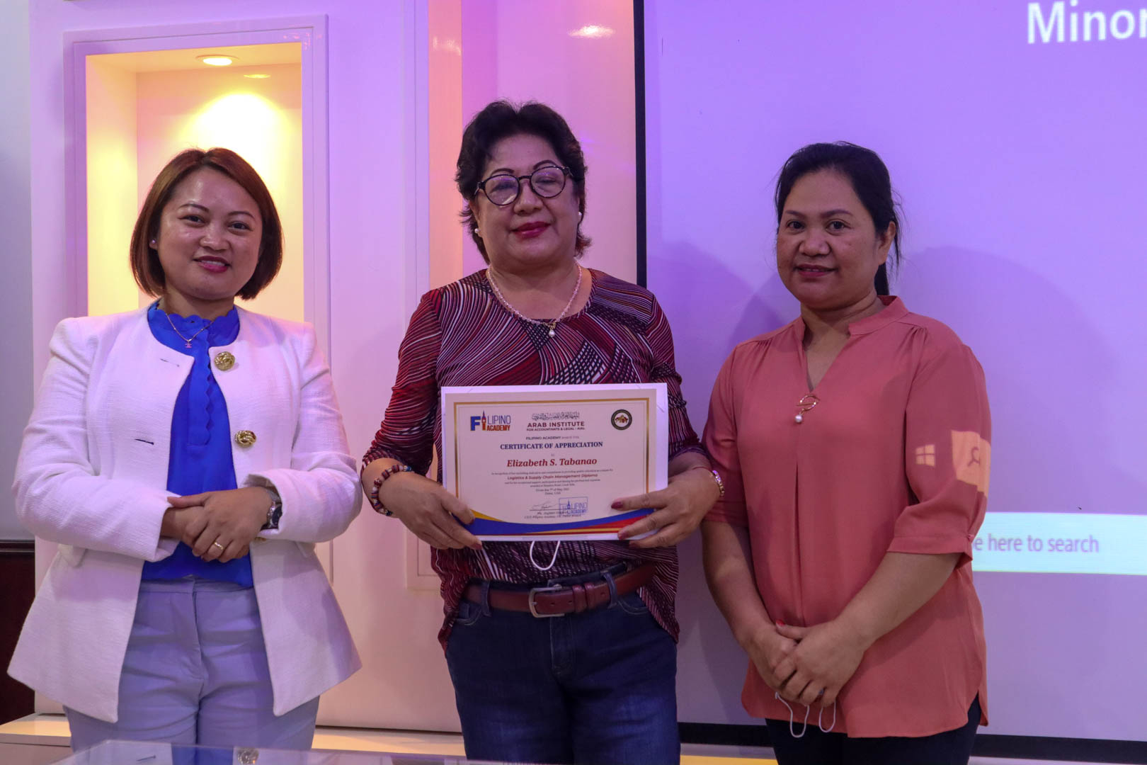 Filipino Academy Faculty Awarding – Filipino Academy UAE
