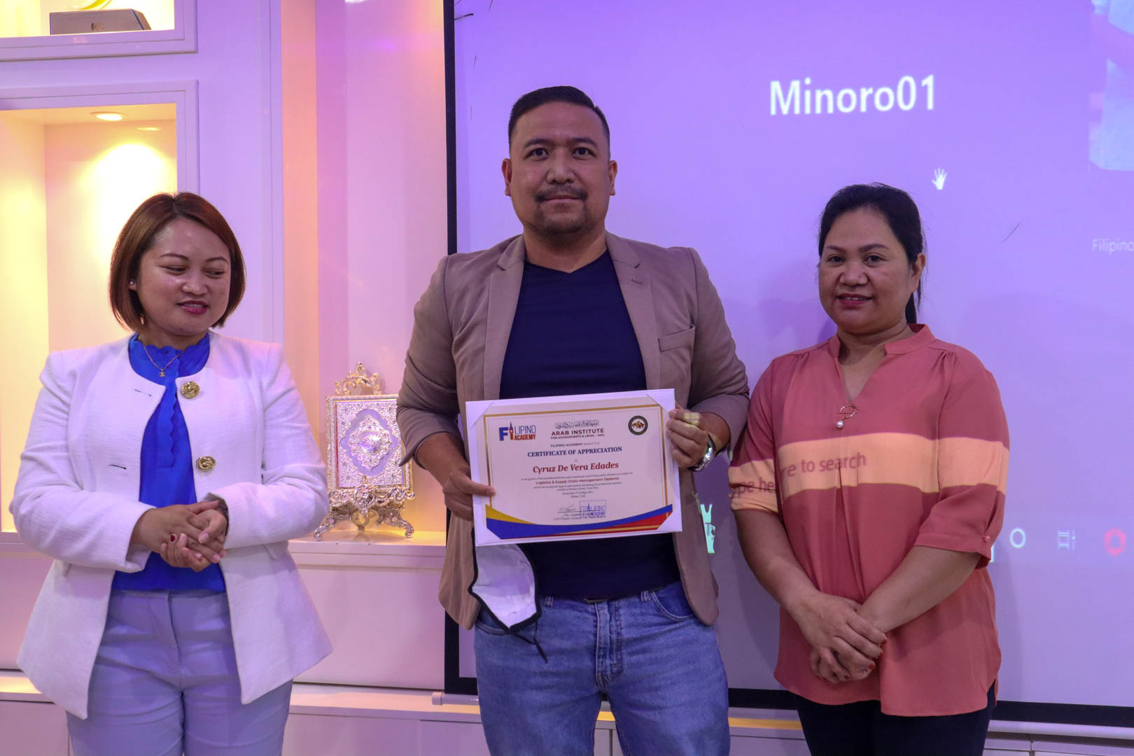 Filipino Academy Faculty Awarding – Filipino Academy UAE